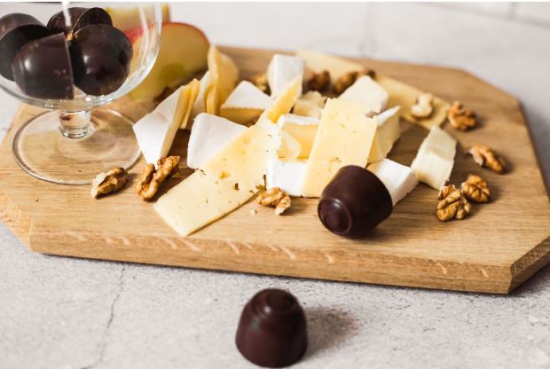Chocolate Pairings: Wine, Cheese, and More – Amber Lyn Chocolates